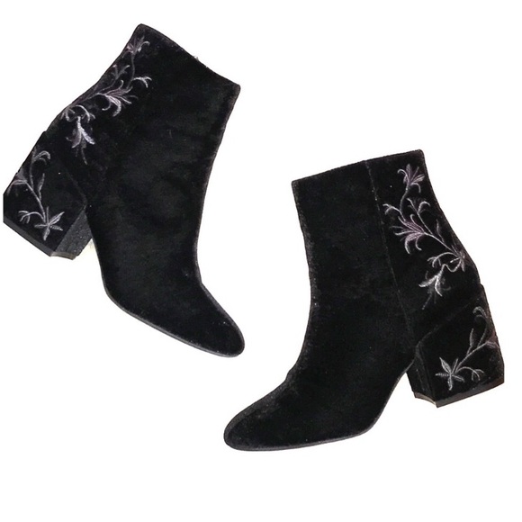 Kenneth Cole | Shoes | Finalpricekenneth Cole Renna Velvet Boot | Poshmark